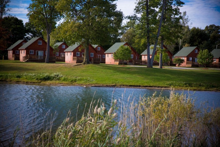 Lake Shore Resort Cabins | RV Parks | Campgrounds